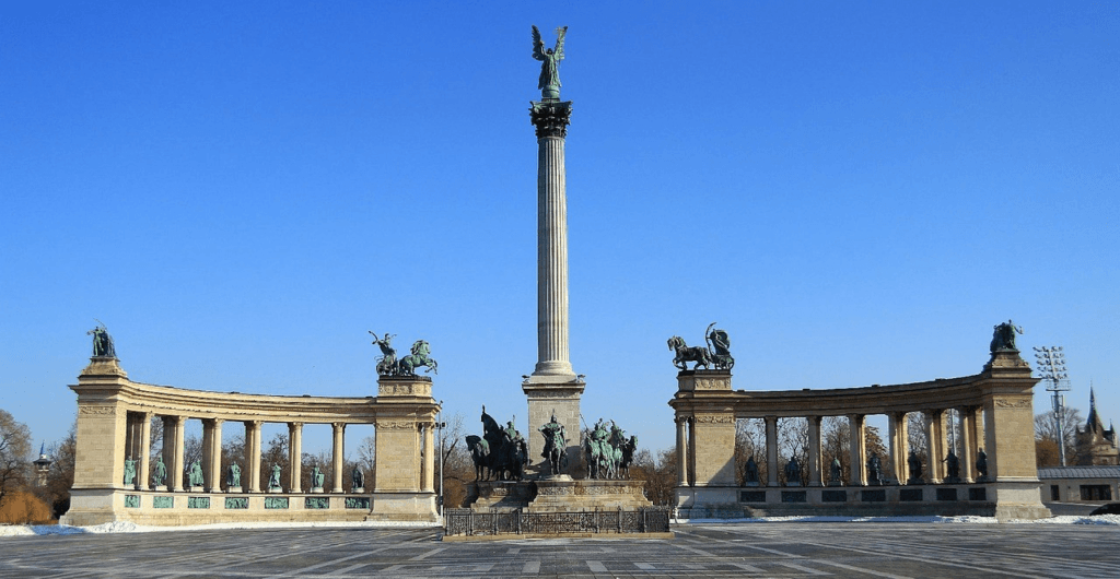 Iconic Landmarks Of Budapest - CENTRALEUROCHARM